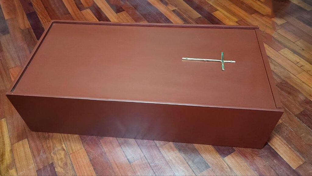¿Que ataúdes se usan para una Exhumación? - Cremación y Repatriación 24 ...